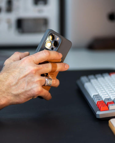 MagBak | Minimalist Design, Maximum Functionality